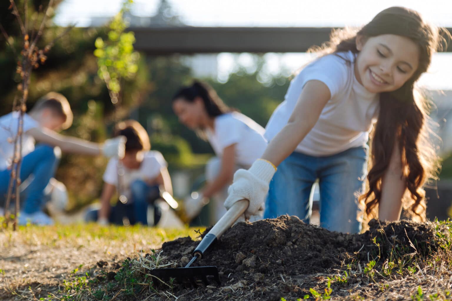 Fun Ideas and Opportunities for Volunteering with Kids | Joyful Messes